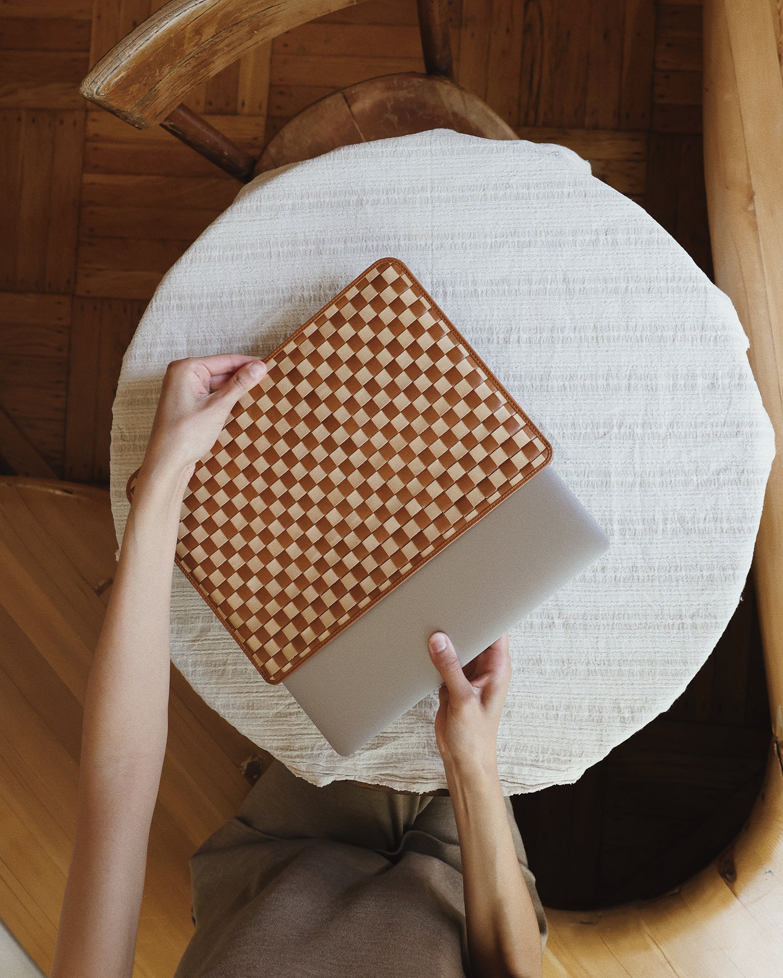 Lia Laptop Case - Check – Bembien